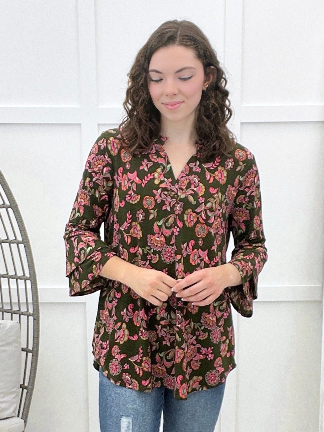 Dear Scarlett Catching Feelings Lizzy Bell Top – Mint Pineapple Boutique